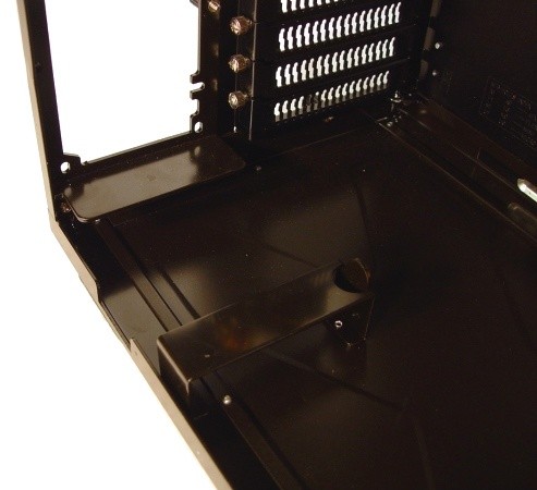 NZXT Panzerbox All Aluminum Mid Tower Case