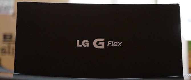 LG G Flex Curved Screen Smartphone Review | TweakTown